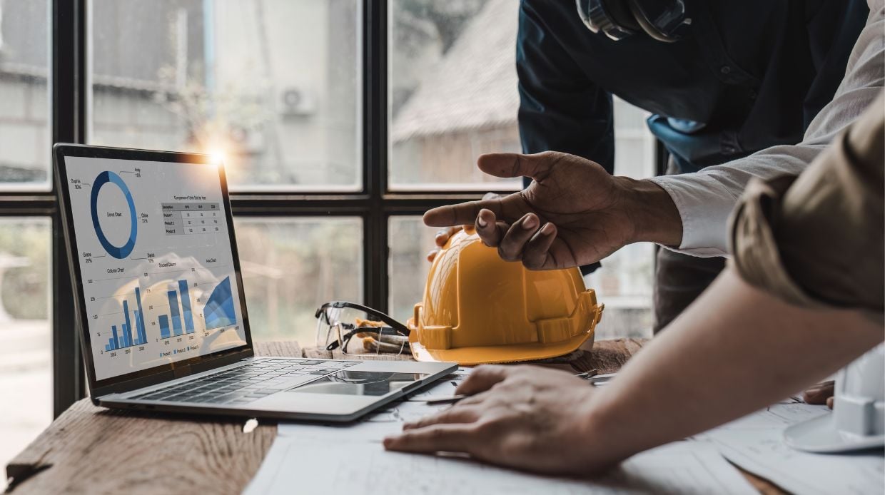 Avoiding Cost Overruns in Construction Projects: 7 Essential Tips | Lentune